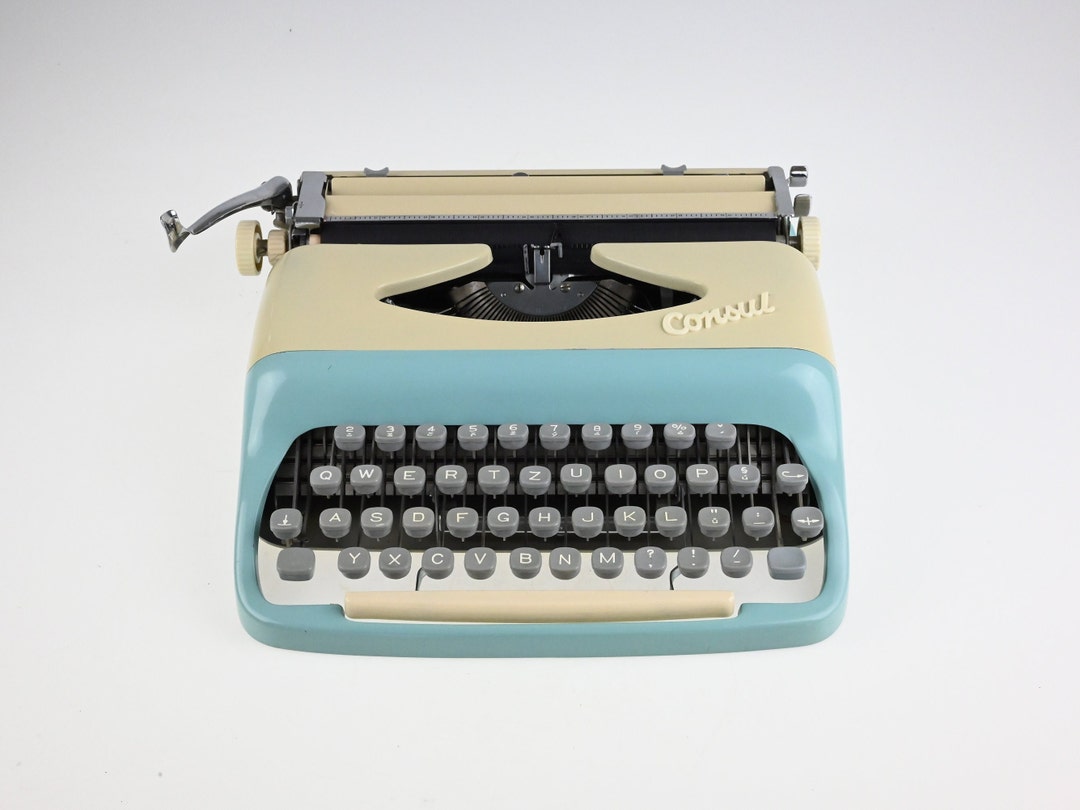 Consul Portable Typewriter With Case, Working Typewriter, Vintage ...