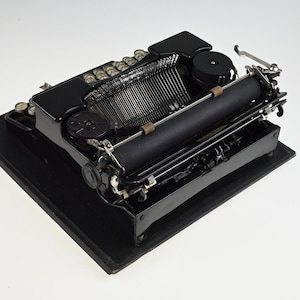 Vintage Triumph Portable Typewriter, German Working Typewriter ...