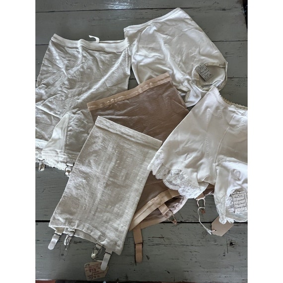 Vintage 50s Retro Girdle Figure Sculpting Vtg 1950s N… - Gem