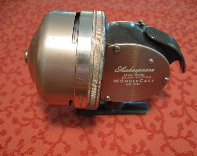 Shakespeare "wonder Cast", Spin Cast Fishing Reel, Level Wind, Push ...