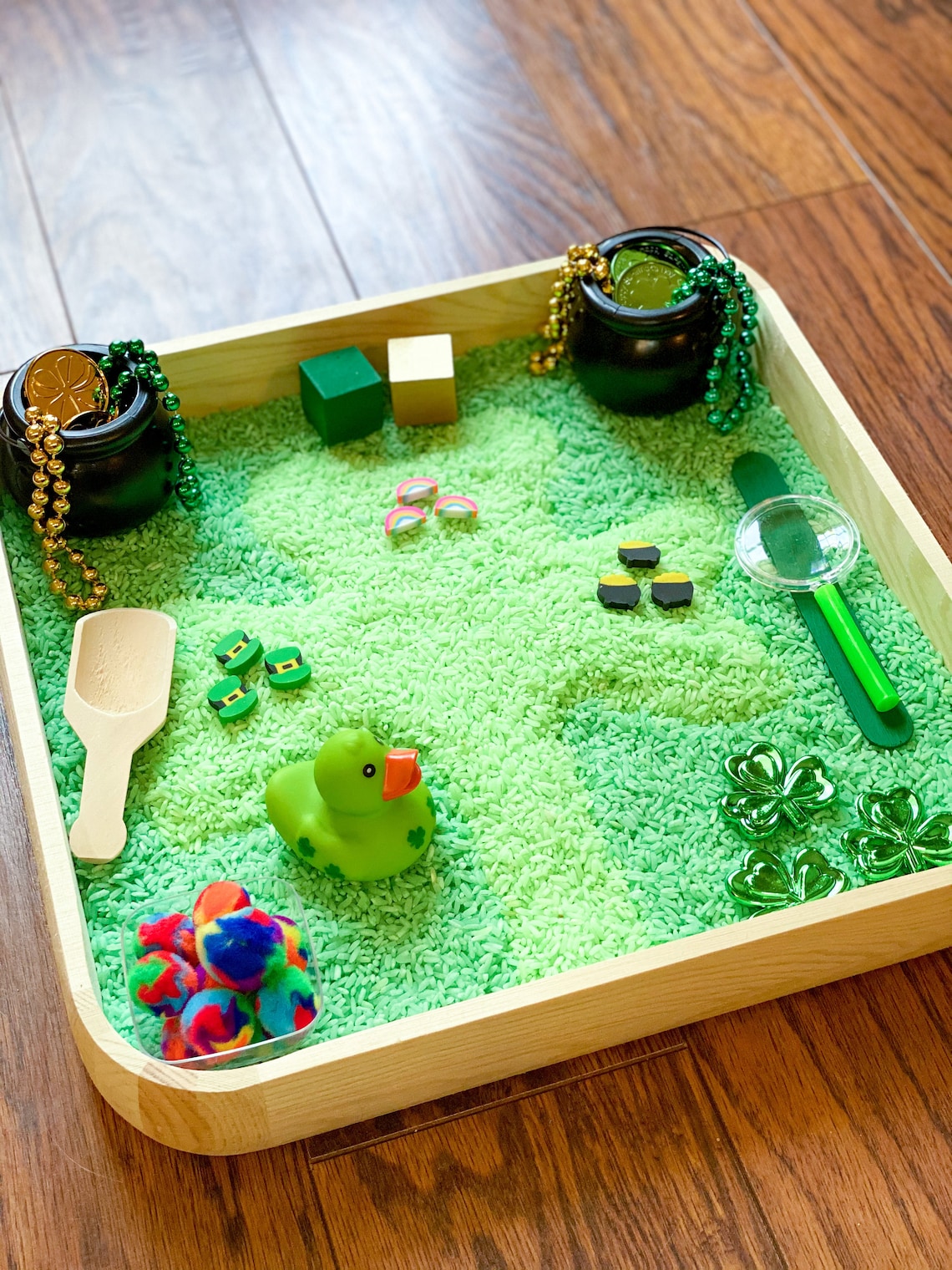 St. Patrick's Day Sensory Bin Sensory Kit Activity Bin - Etsy