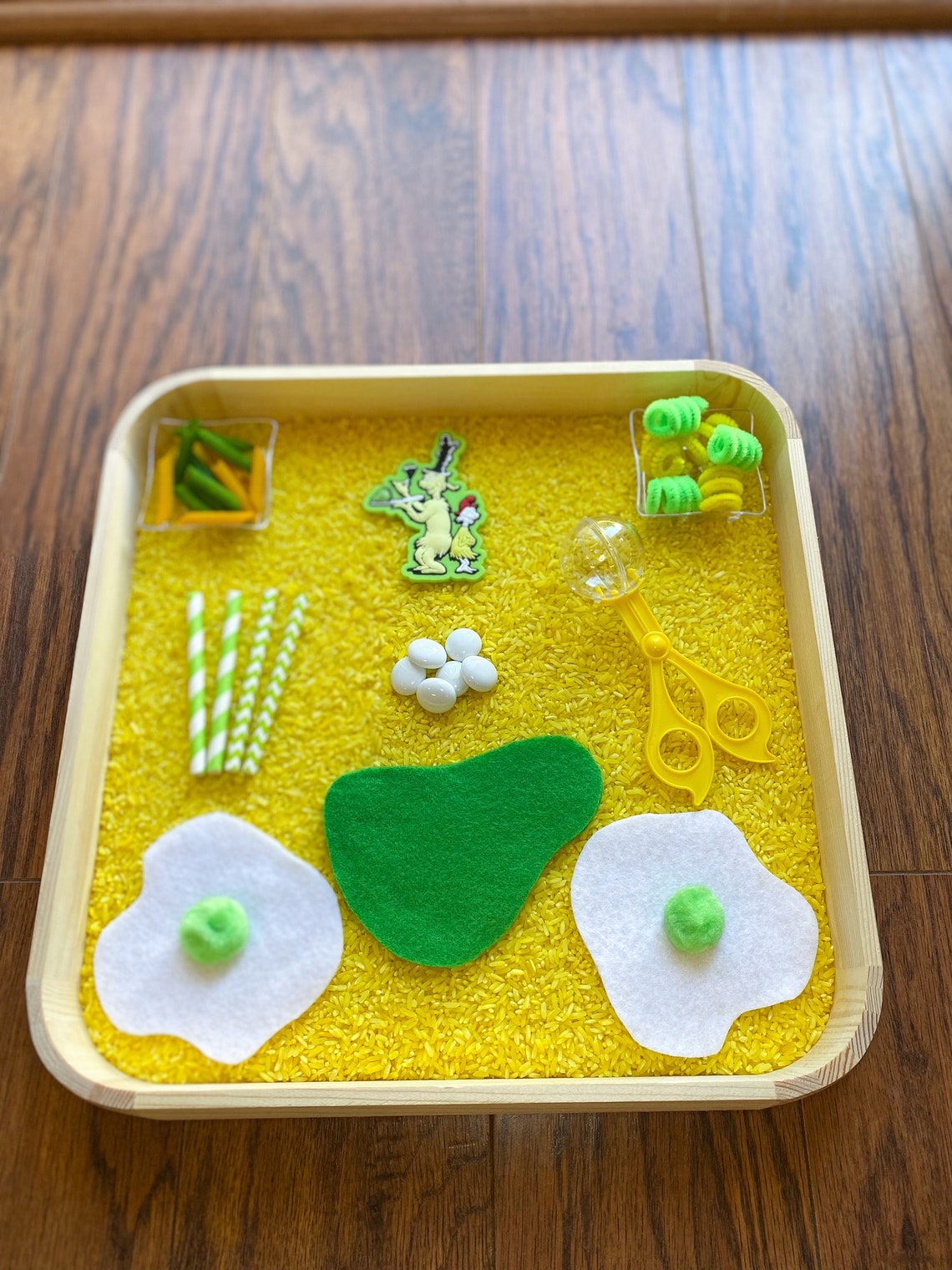 Green Eggs and Ham Inspired Sensory Bin Dr. Seuss Activity - Etsy
