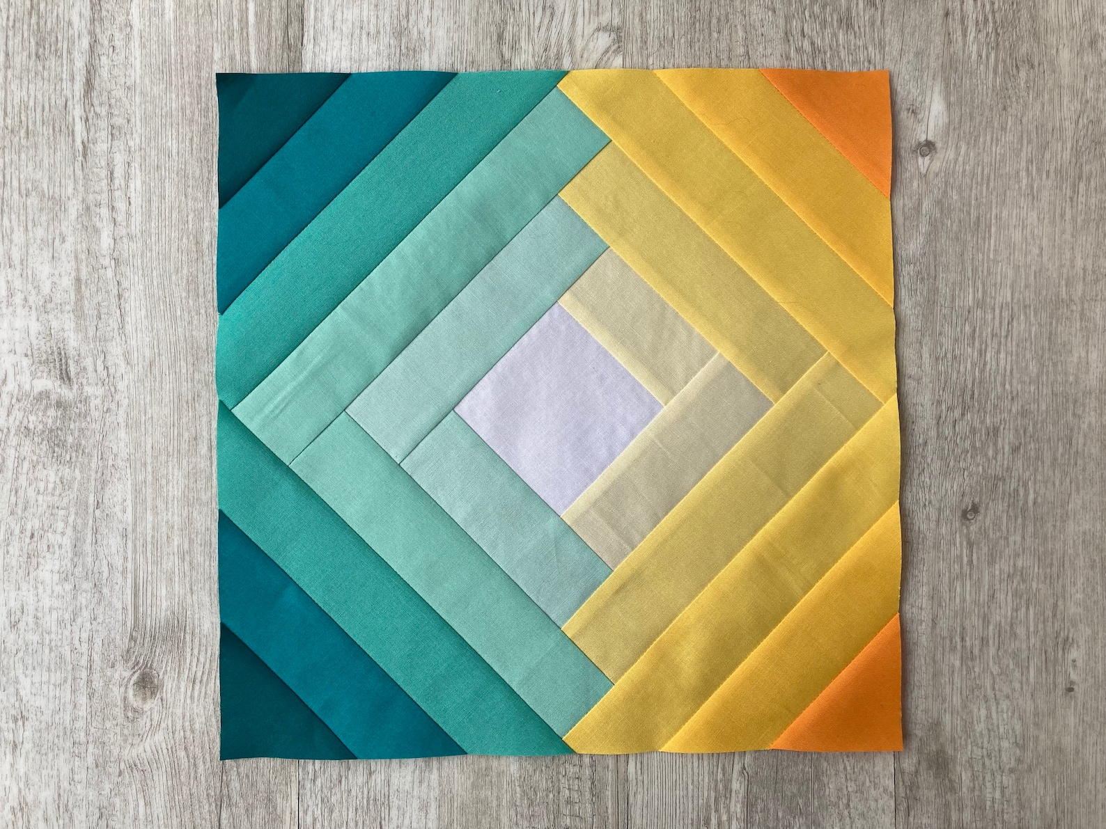 Twisted Log Cabin Quilt Block Pattern Beginner Foundation - Etsy