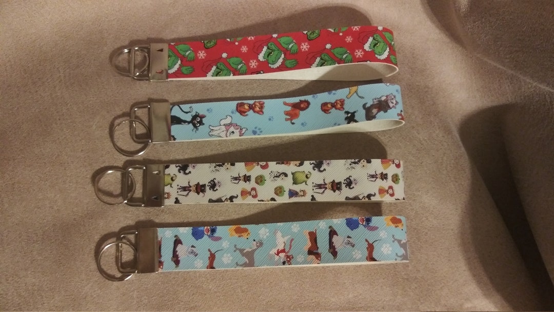 Key Fobs Disney Keychains Disney Villains Keychain Grinch - Etsy