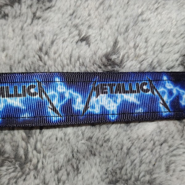 Metallica Keychain - Etsy