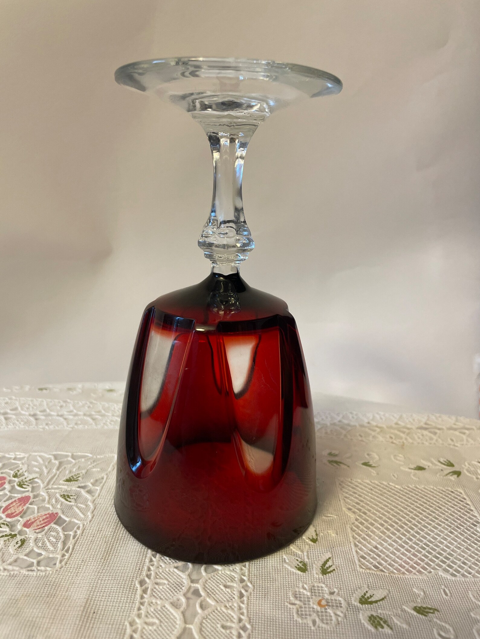 Crystal D'arques Ruby Red Cut to Clear Gothic Arch Clear Stem Wine or ...