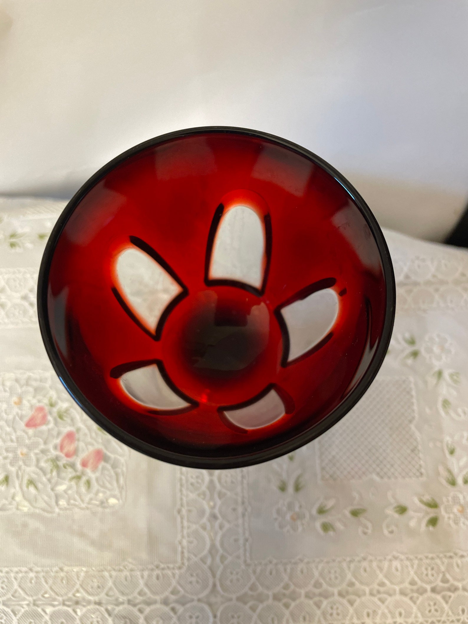 Crystal D'arques Ruby Red Cut to Clear Gothic Arch Clear Stem Wine or ...