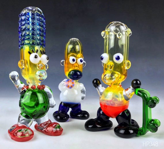 Pickle Rick, SpongBob, Stewie, and Brian smoking Pipes : r/crappyoffbrands