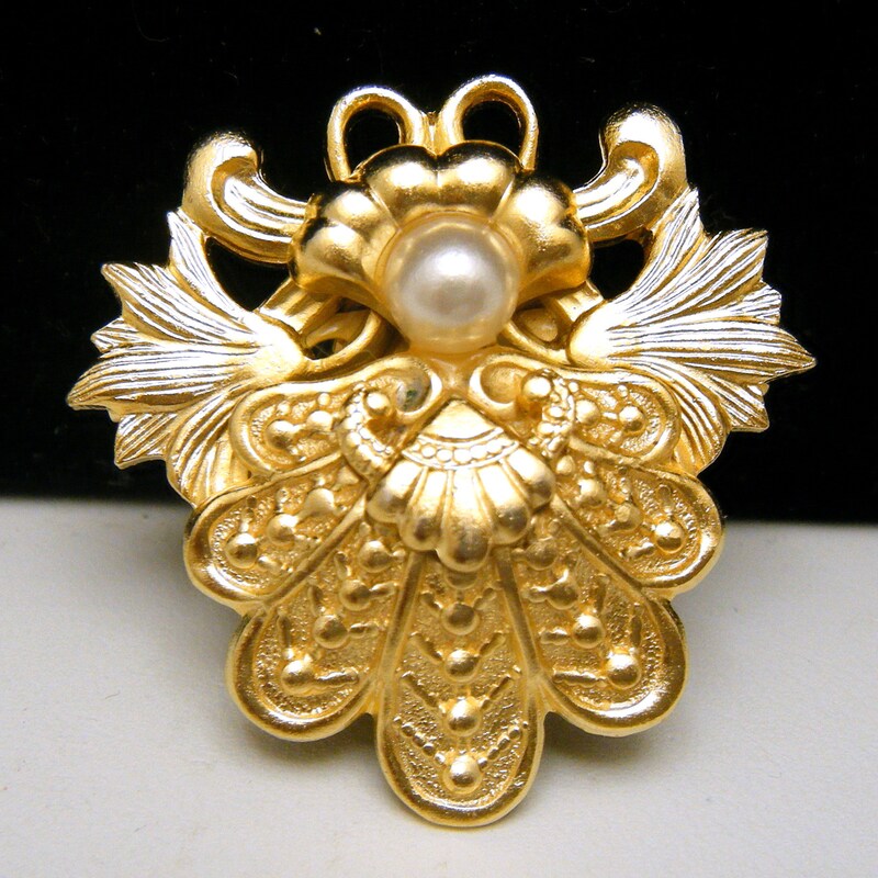 Jane Angel Brooch - Etsy