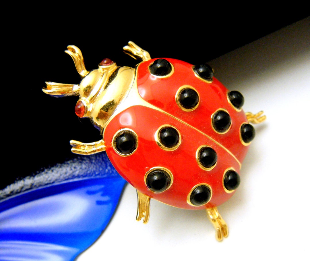 Vintage Trifari TM Figural Ladybug Brooch Red Enamel Black Lucite Spots ...