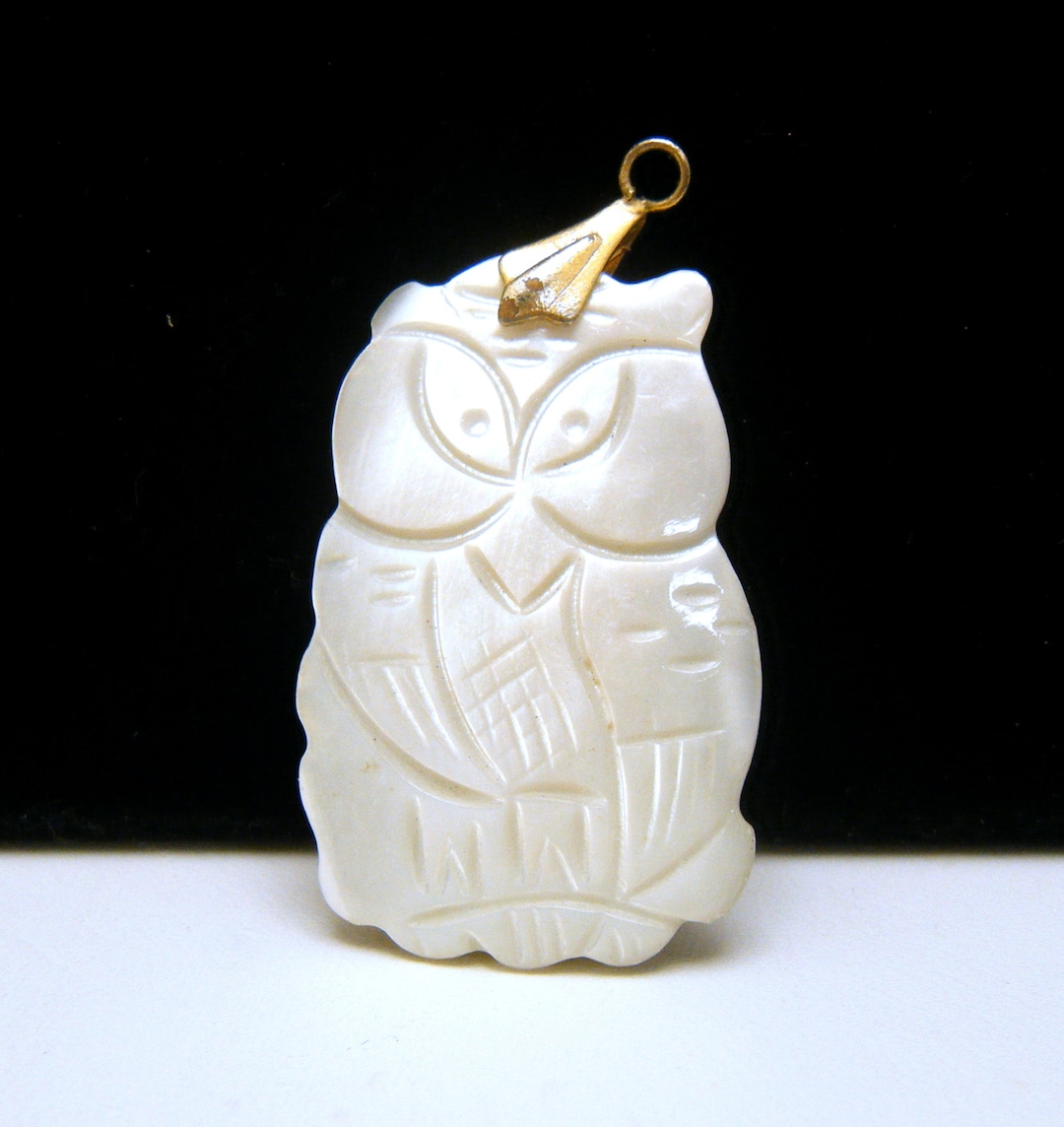 Vintage Carved Mother of Pearl Owl Pendant Gold Tone - Etsy