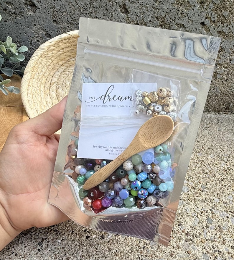 DIY Bracelet Kit DIY Jewelry Kit Bead Mix Making Stretch Cord Bracelet ...