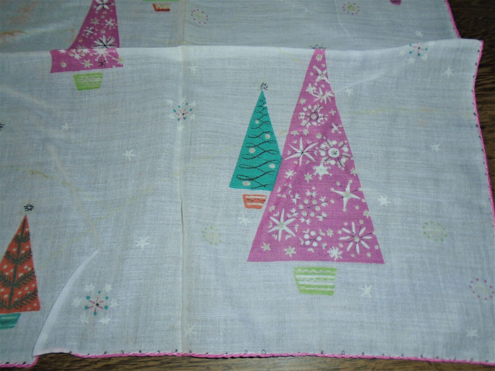Vintage Christmas Hankie Cotton Handkerchief Mid Century Christmas ...