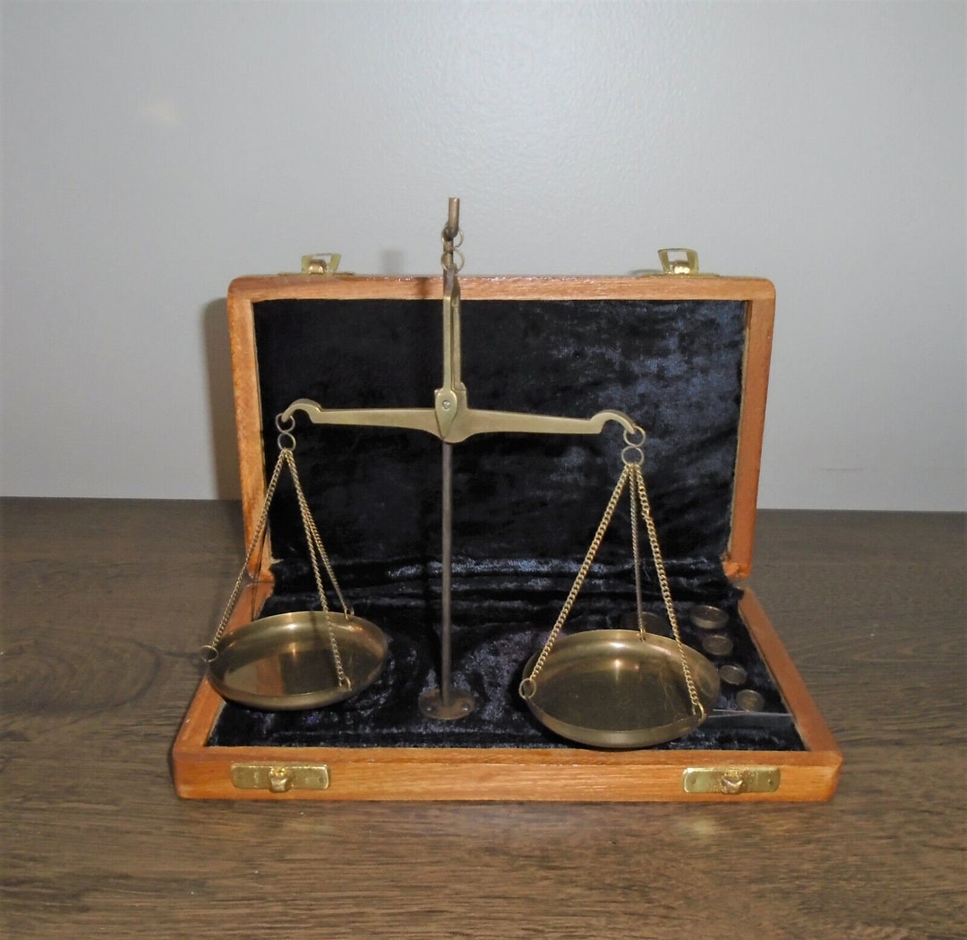Traveling Balance Scale in Wood Case Prospector Jewelers Mining Miners ...