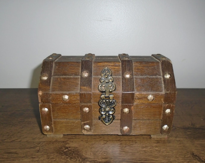 Pirate Treasure Chest Jewelry Box Latches Wood Red Velvet Interior ...
