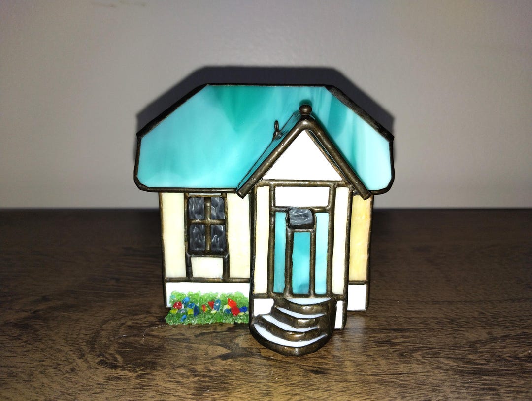 Forma Vitrum Stained Glass Suncatcher English Cottage 3D Glasscapes ...