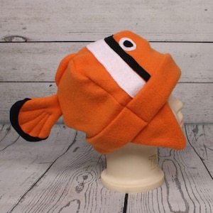 Adult and Kids Fleece Clown Fish Hat, Winter Fleece Hat, Clown Fish ...