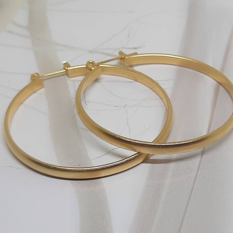 Large Gold Hoop Earrings - Etsy