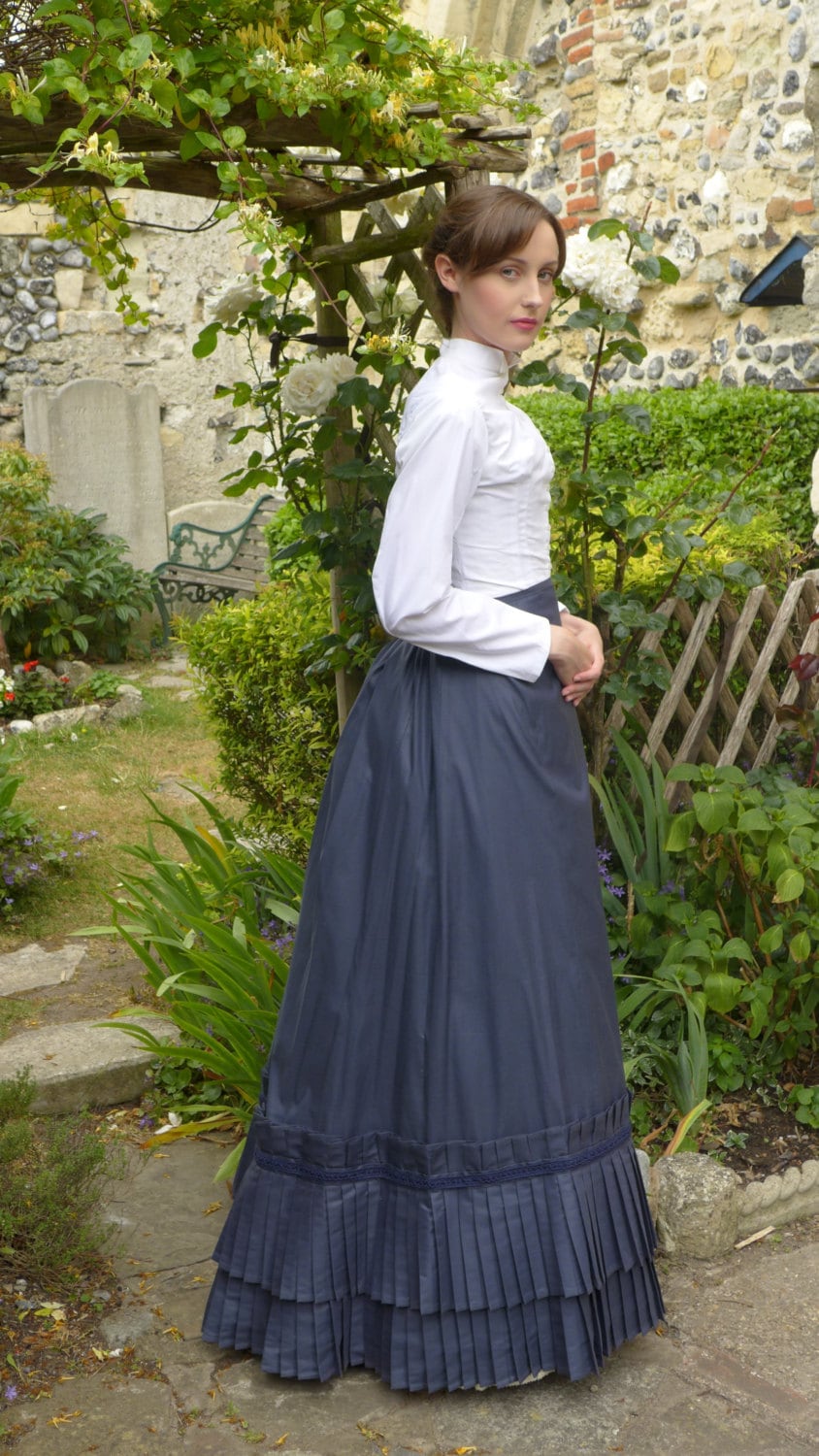 Victorian Walking Dress - Etsy