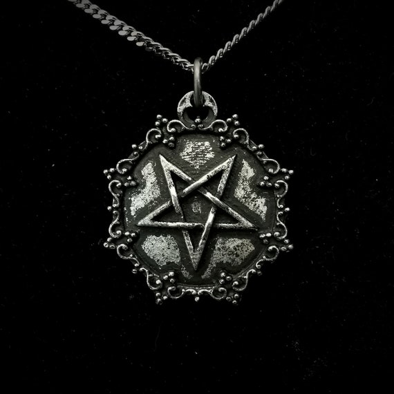 Inverted Pentagram Pendant with Gothic Frame