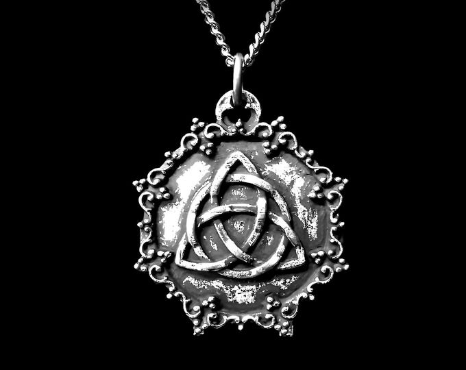 Triquetra Pendant With Gothic Frame and Antique Finish - Etsy