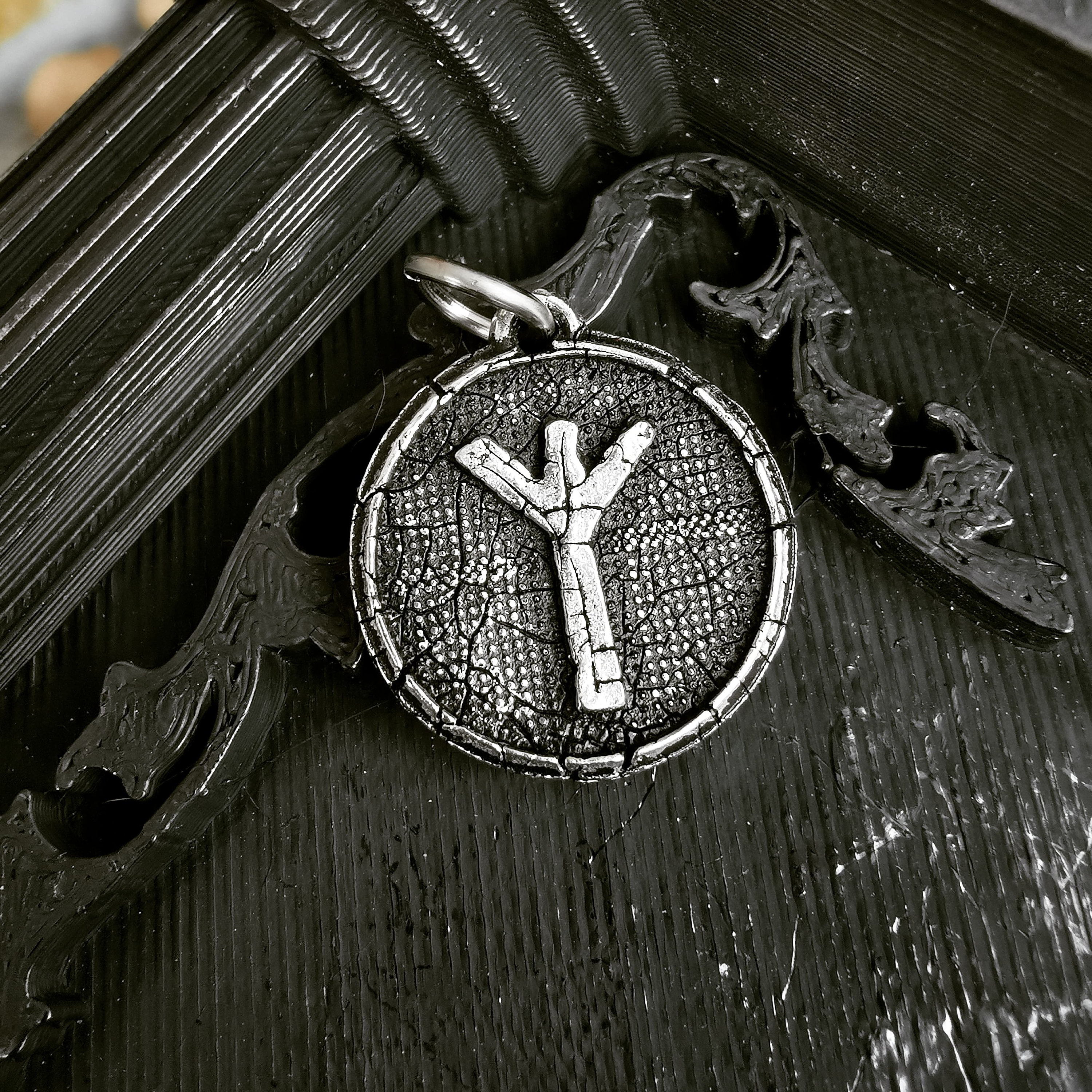 Handmade Algiz Aka Elhaz Rune Necklace With Antique Finish - Etsy