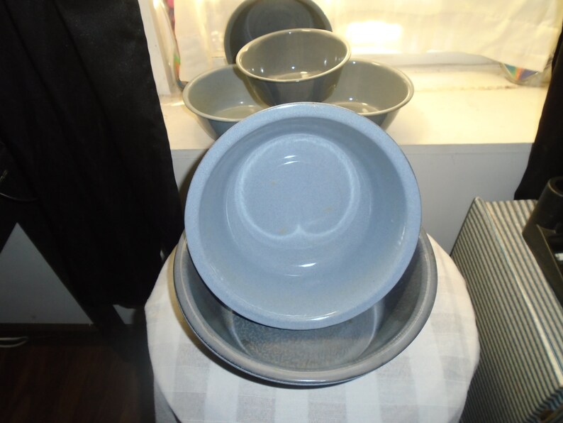 Vintage 9 Piece Gray Enamelware Bowls Assorted Sizes - Etsy