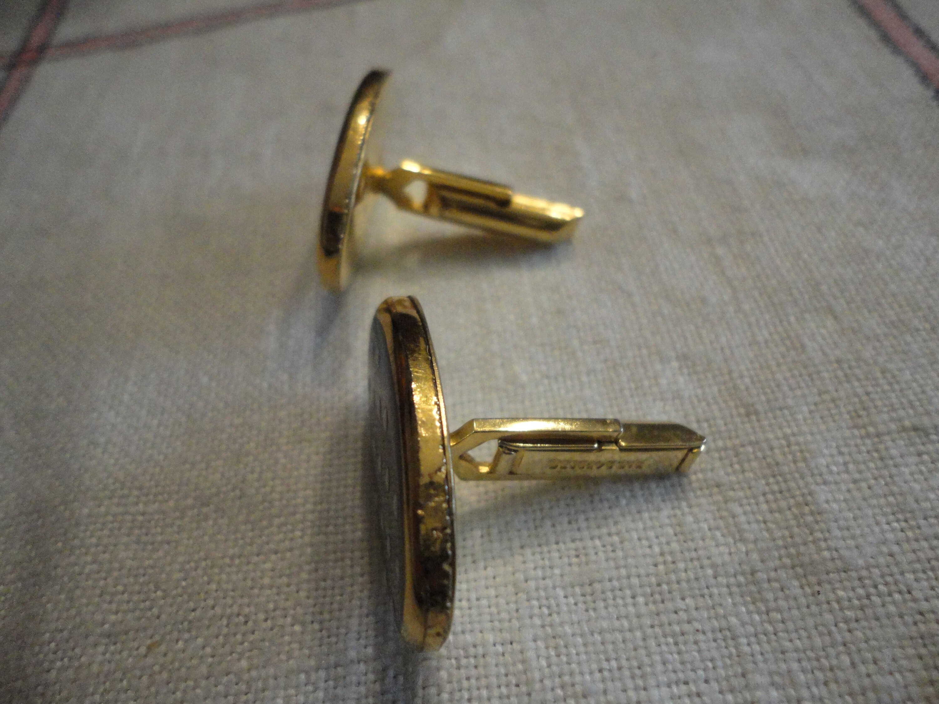 Victoria Flemming Cuff Links Hand Painted Porcelain Black and White ...