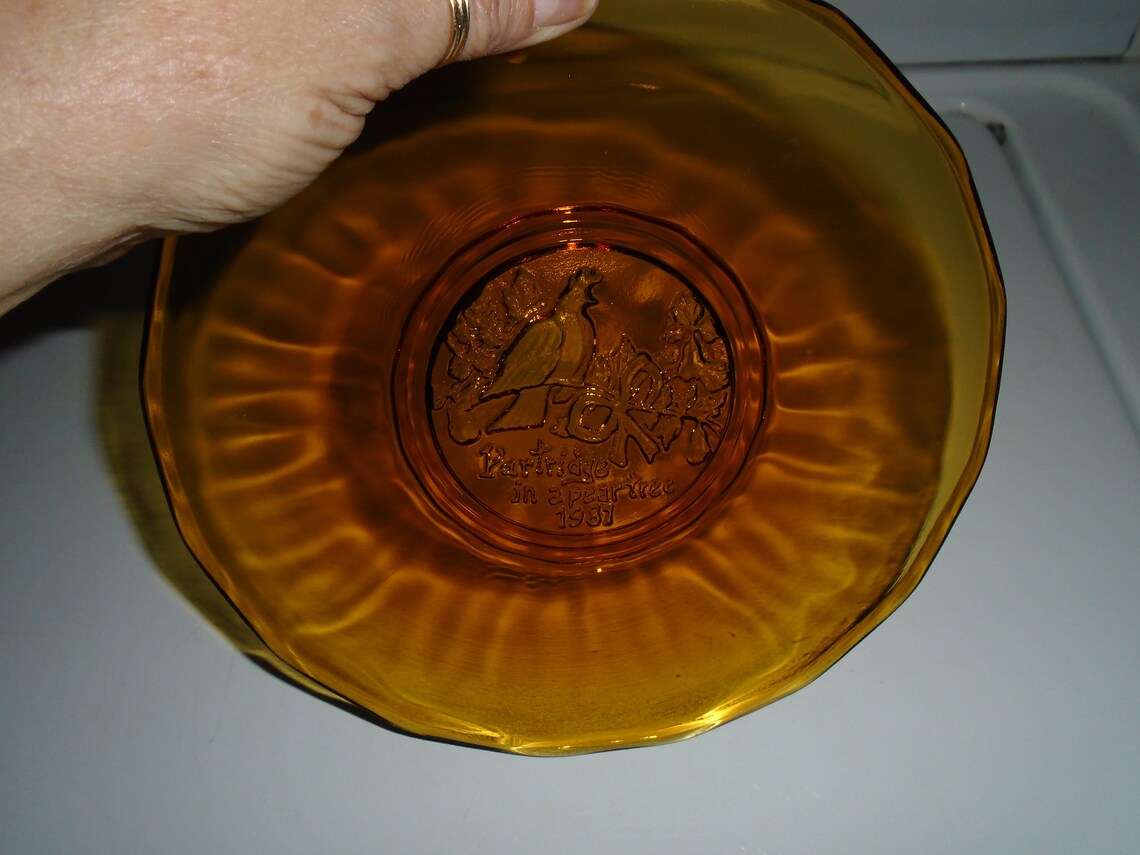 Vintage Partridge in a Pear Tree Amber Glass Decorative Plate - Etsy