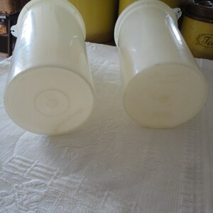Tupperware Clear Storage Containers Set of 2 Beverage Pitchers Canister ...