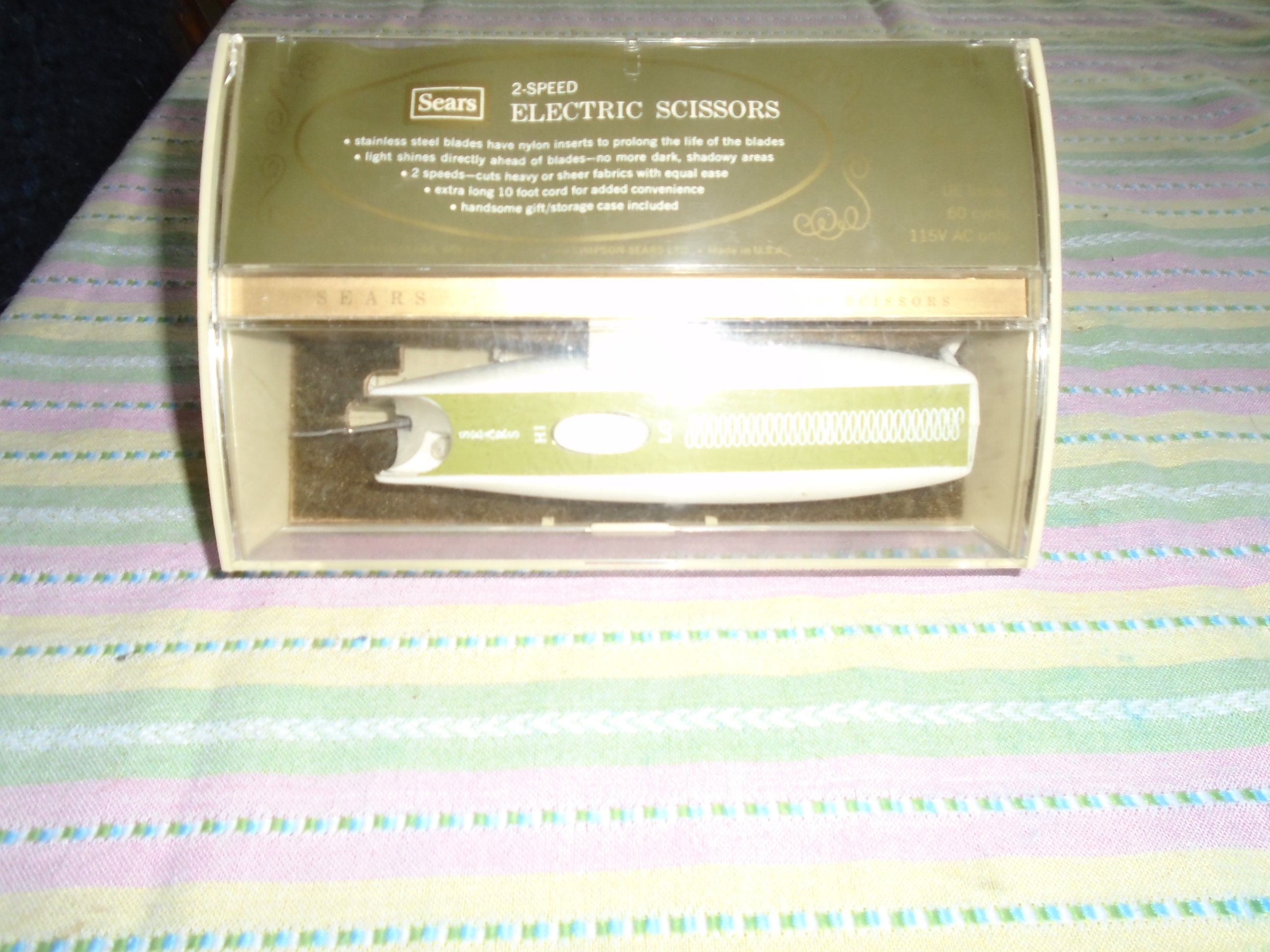 Vintage Green and White Sears Electric 2 Speed Scissors With Original ...