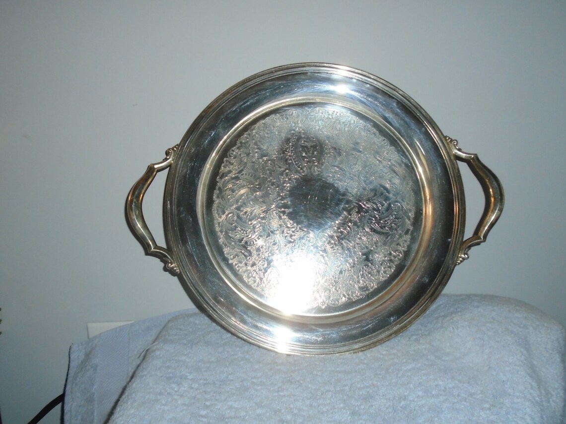 Vintage Oneida USA Round Silver Plate Butler Tray With Handles - Etsy