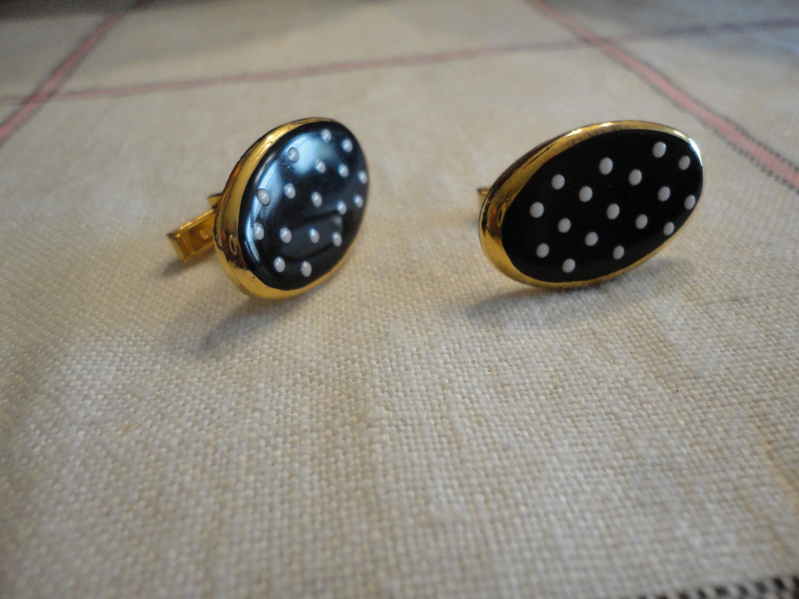 Victoria Flemming Cuff Links Hand Painted Porcelain Black and White ...