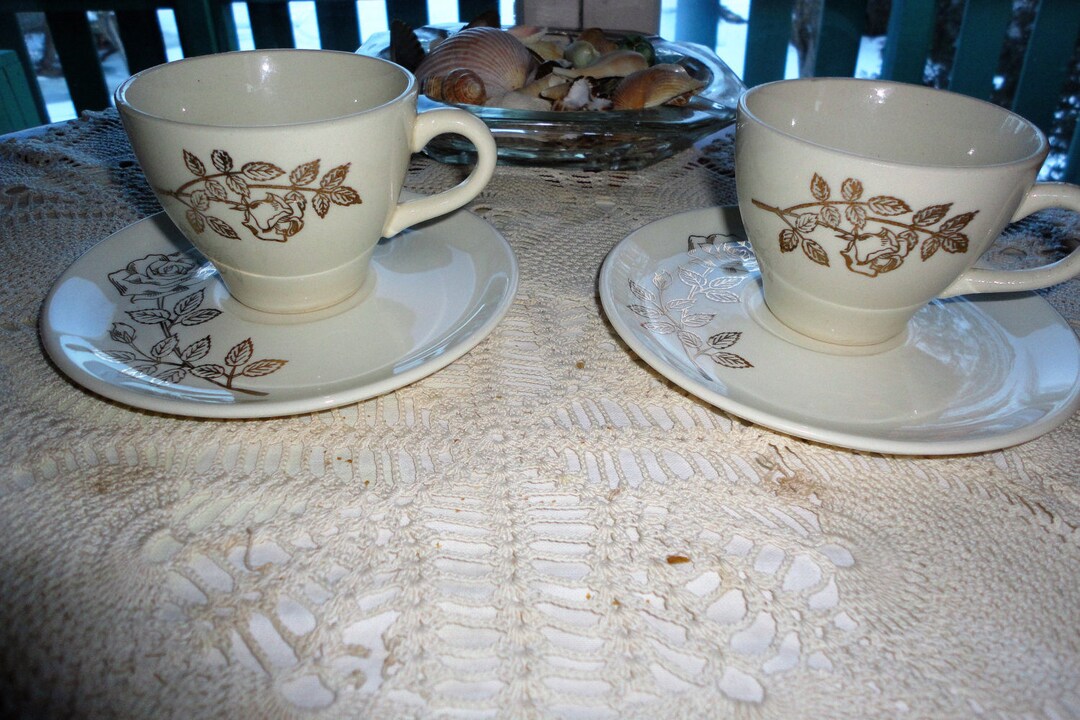 Vintage Gold Long Stem Rose Tea Cups and Saucers Set Motif White ...