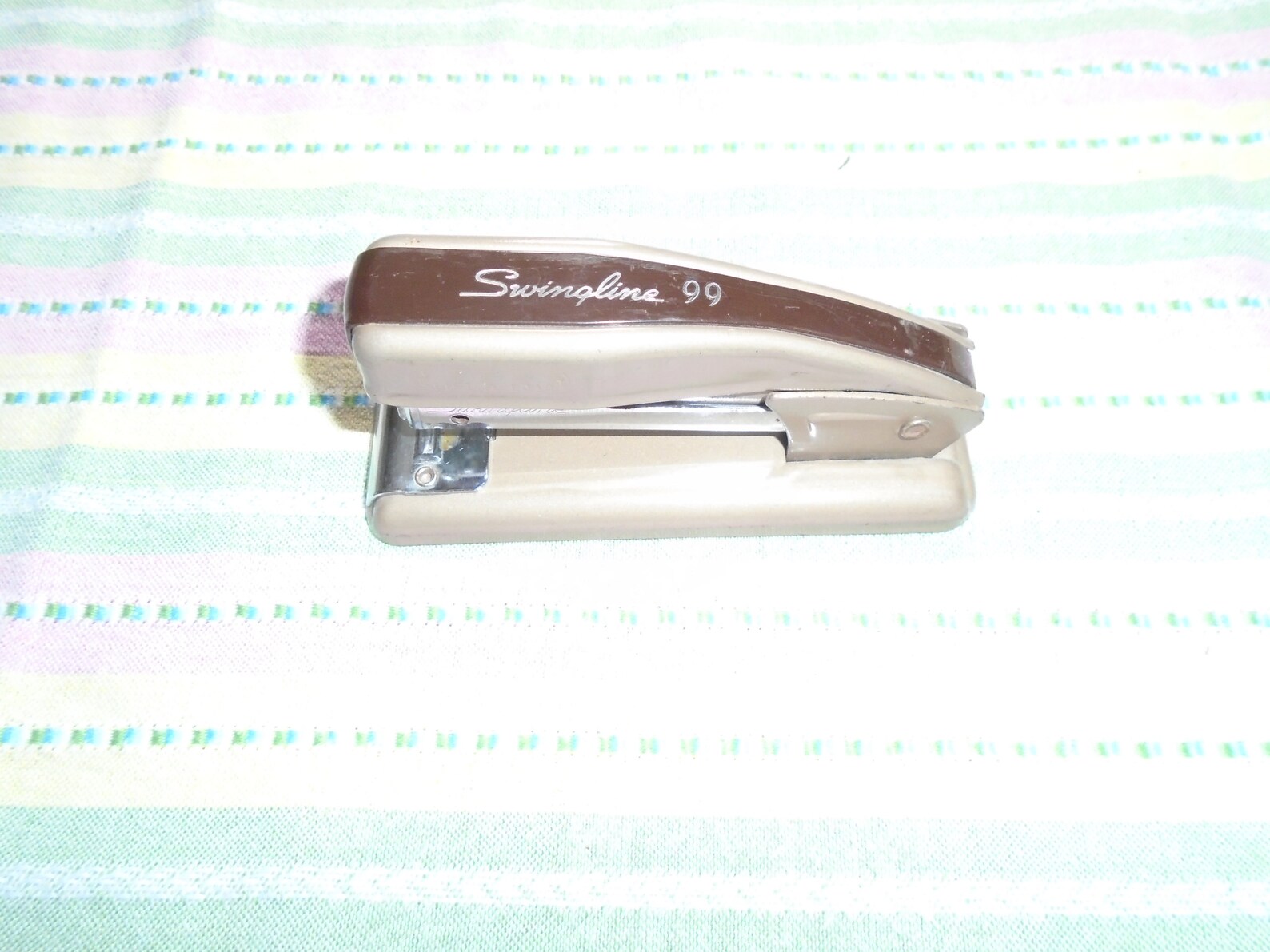 Vintage Swingline 99 Small Brown Stapler - Etsy