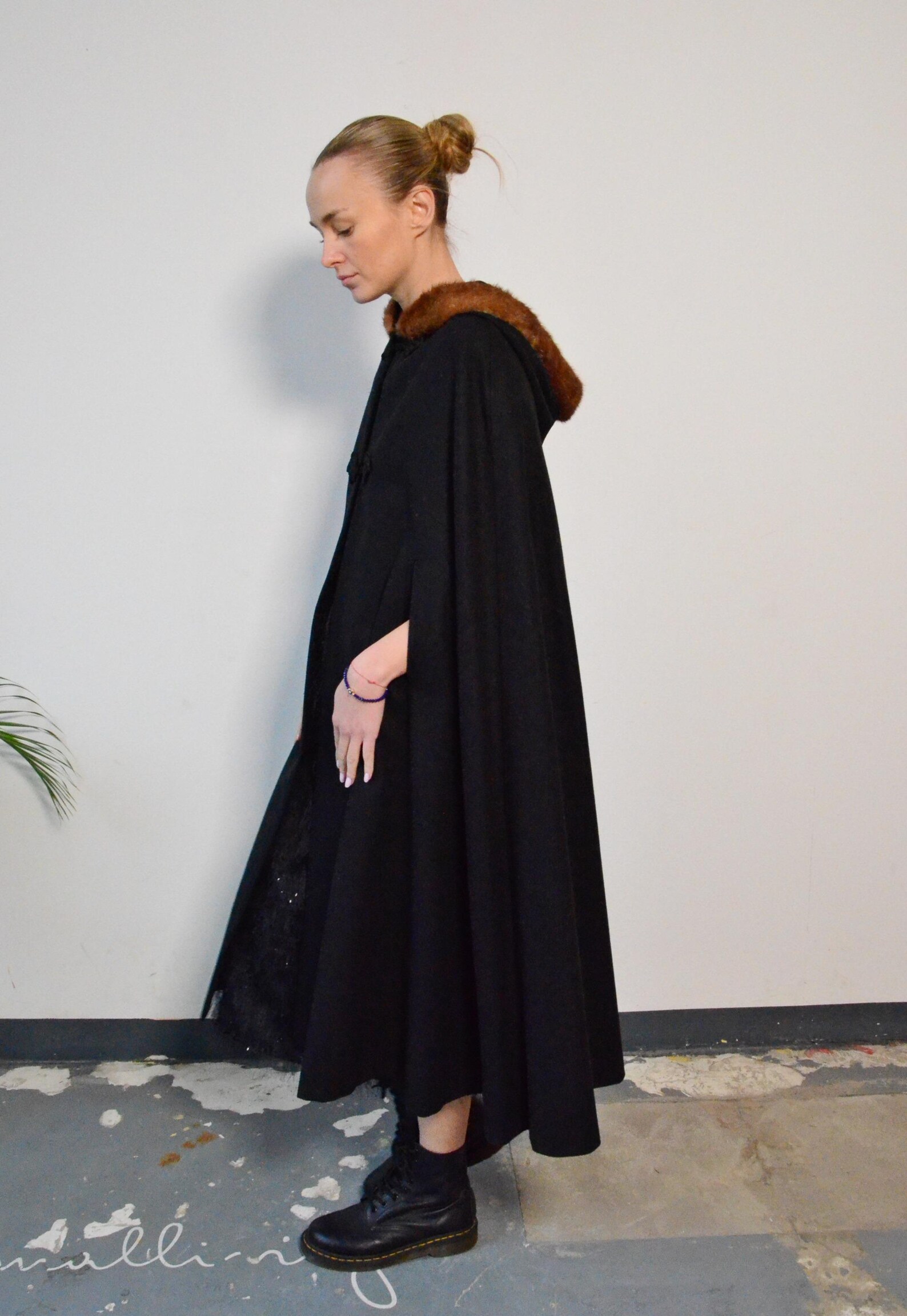 Beautiful Vintage Wool Black Cape 80s - Etsy