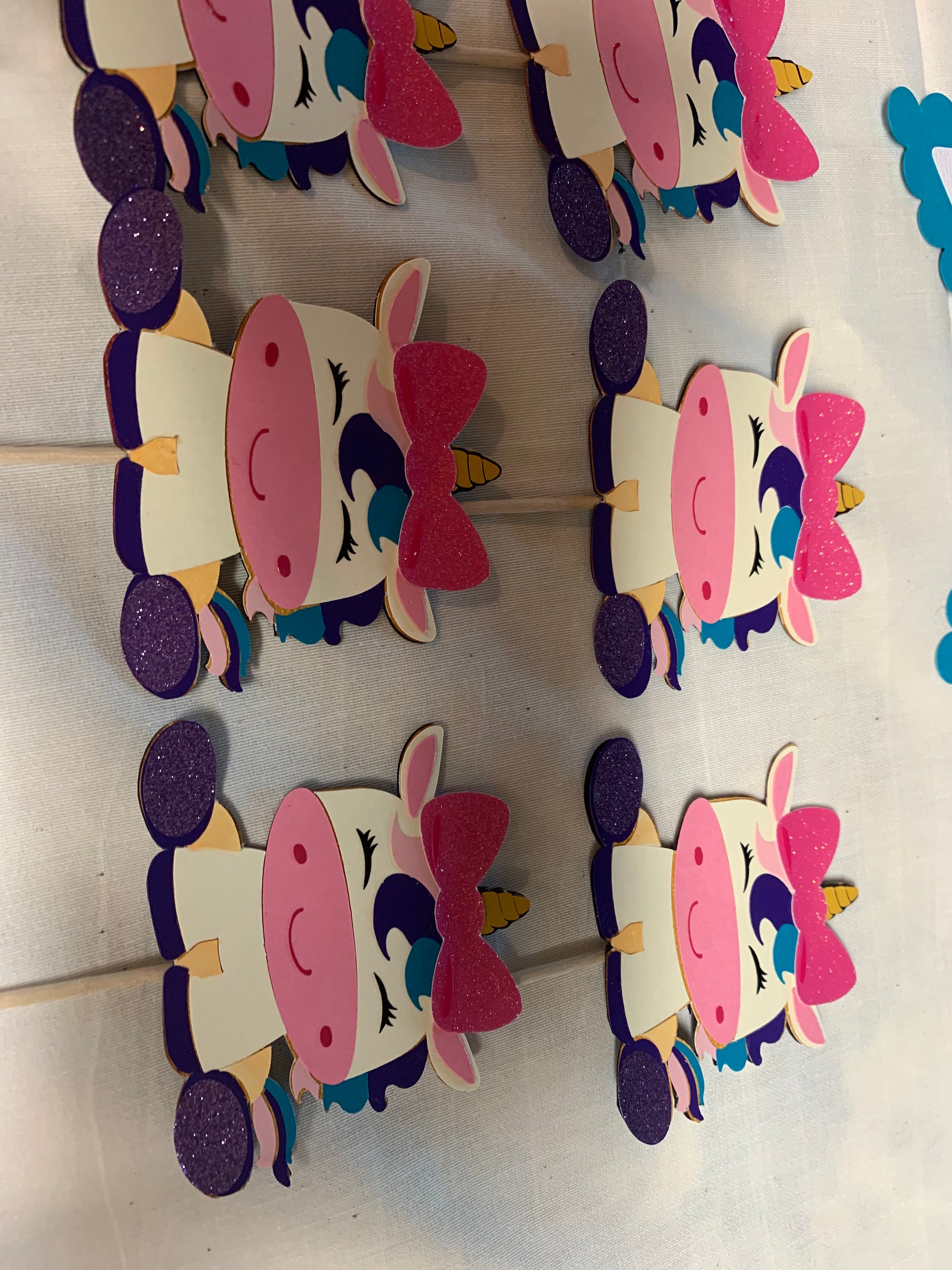 Unicorn Birthday Banner and 12 Cupcake Toppers - Etsy