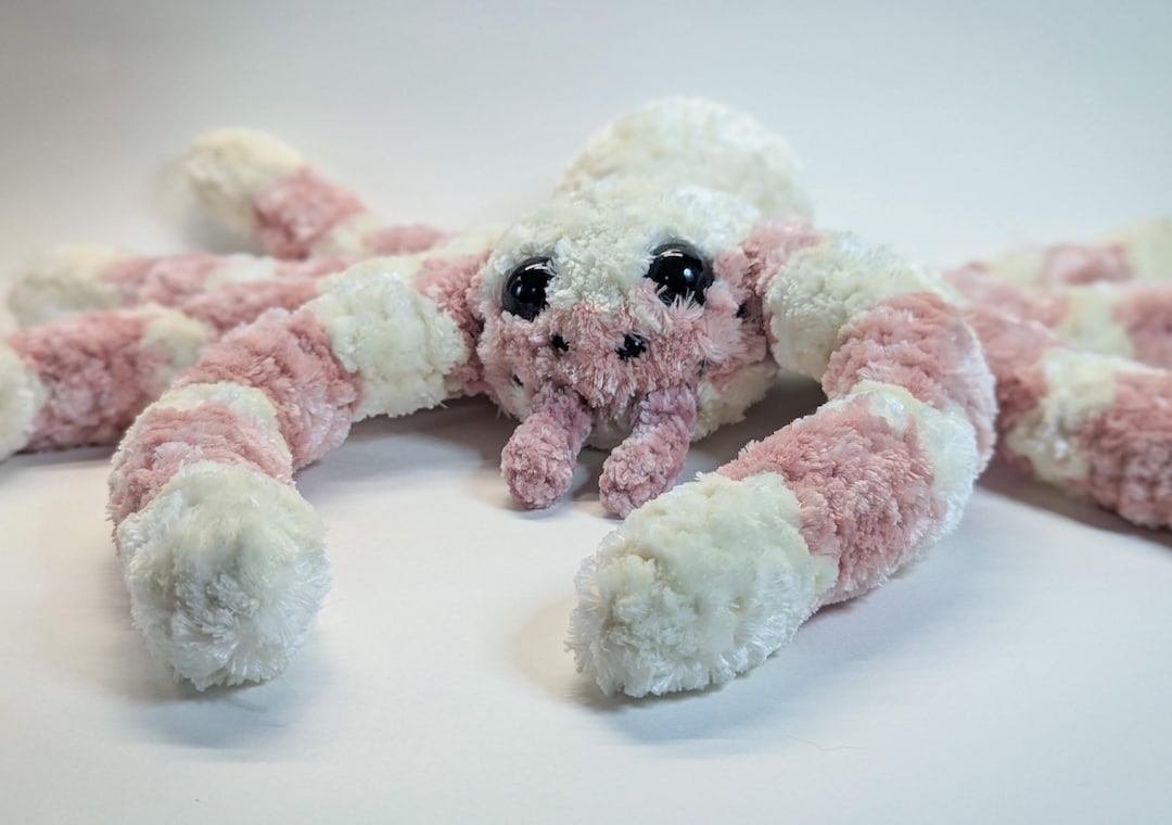 Jumbo Crochet Velvet Spider - Etsy