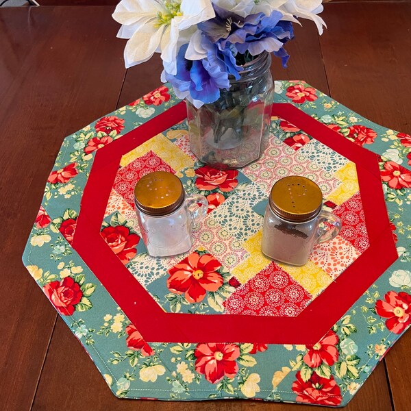 Octagon Table Topper - Etsy