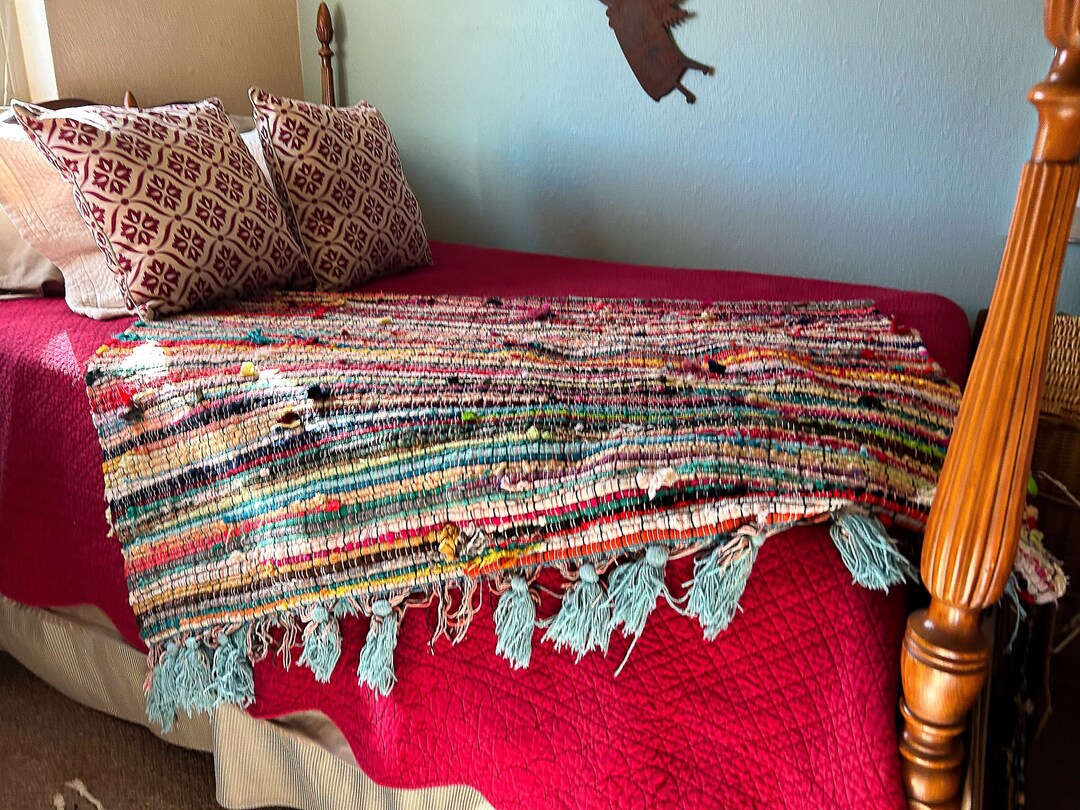 Vintage Large Hand Made Rag Rug, Rag Coverlet, Boho Style Bedroom Decor ...
