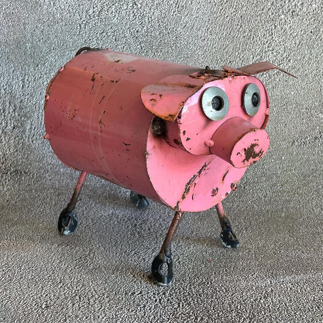 Rustic Hand Made Pink Pig Tin Can Art, Garden Art Pink Pig, Trash to ...