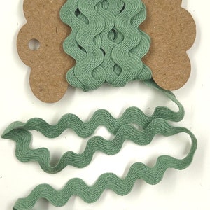 2 Yards 1/2" Ric Rac (spring Moss Green) Polyester Trim Novelty Crafts ...