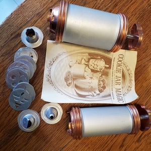 Mommy and Me Cookie Press Set, Mirro Cookie Presses With Recipe Book ...