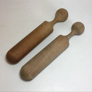 2 Vintage Wood Pestles Mashers Farmhouse Kitchen - Etsy
