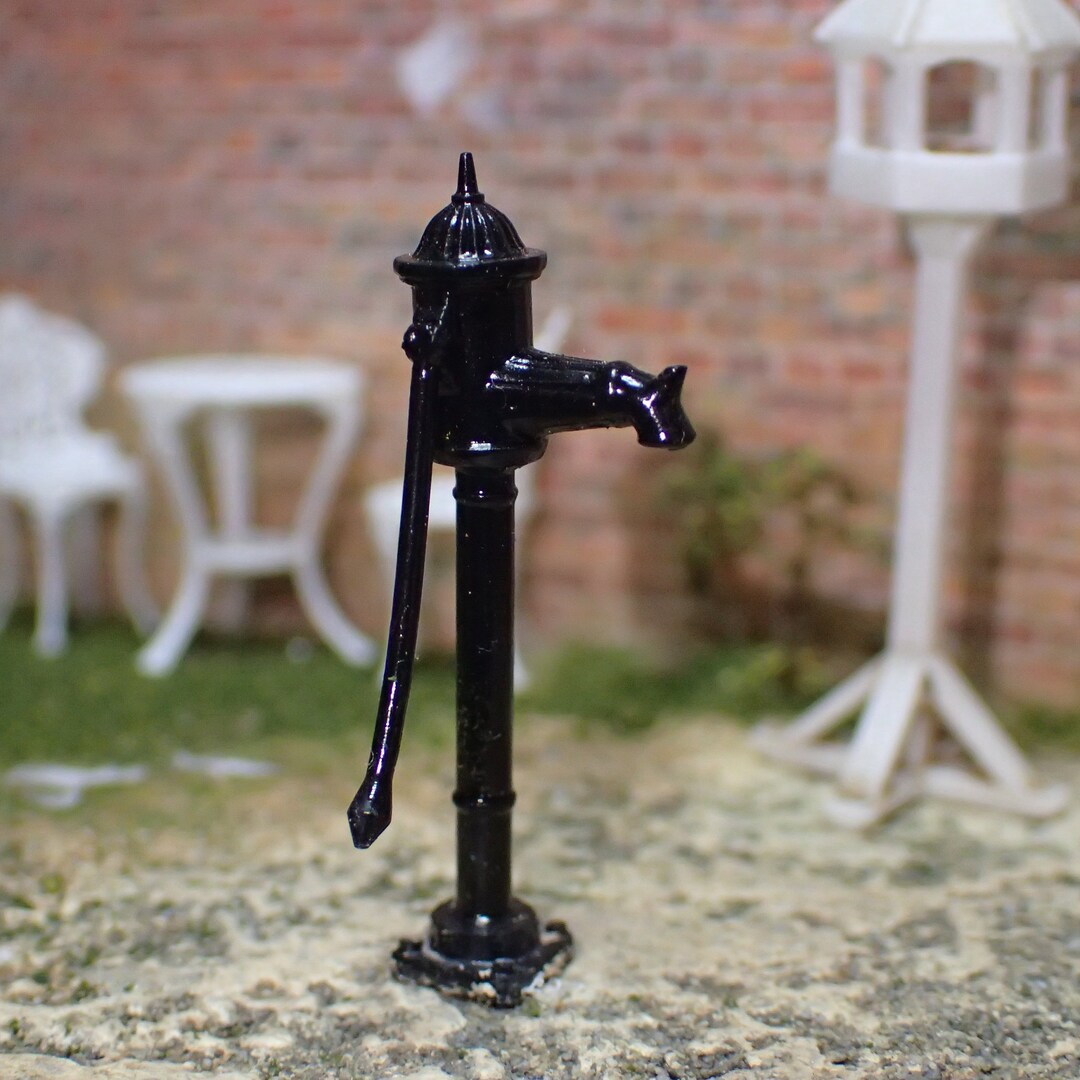 Outdoor Water Pump, 1/48th Scale - Etsy