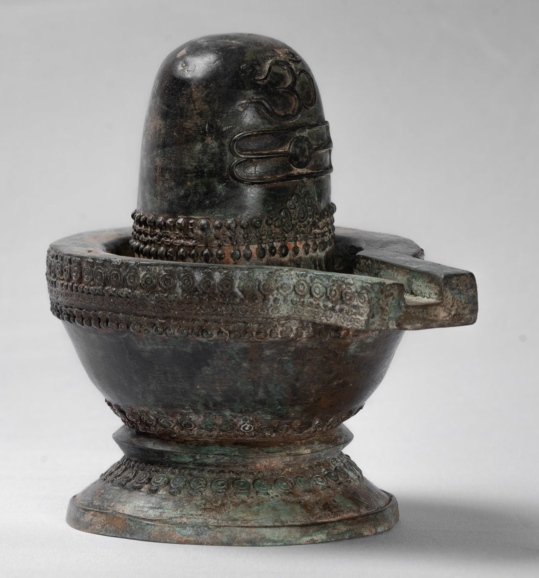 Linga - Antique Indian Style South Asia Bronze Shiva Linga / Lingnum ...