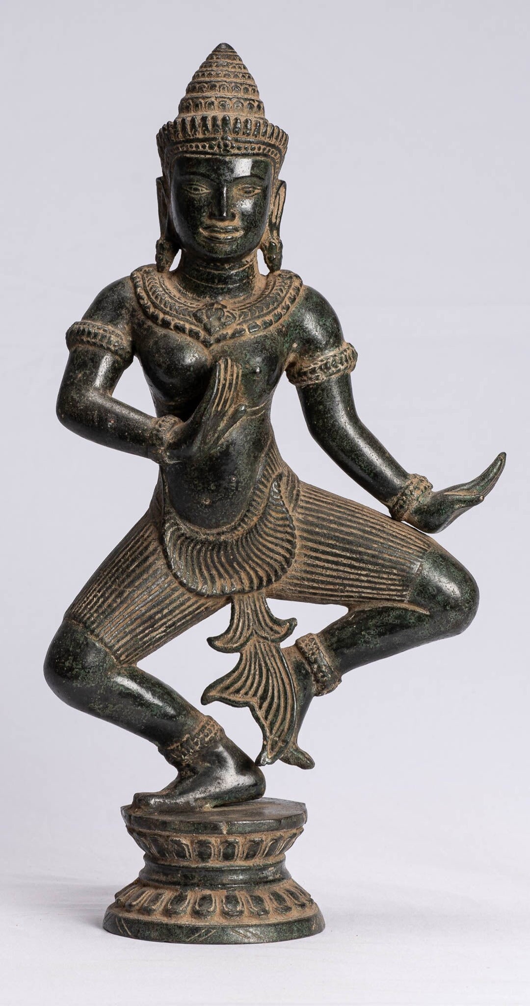 Antique Khmer Style Angkor Wat Bronze Dancing Apsara or Angel - 44cm/18 ...