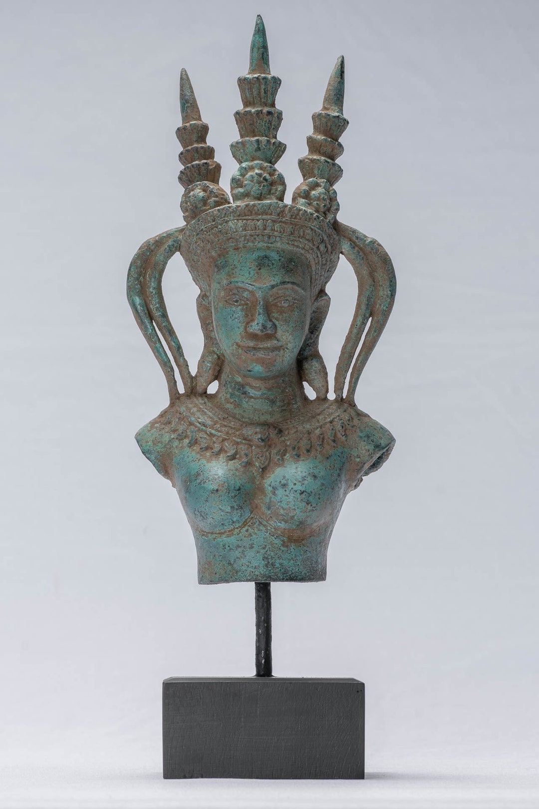 Apsara Statue - Antique Khmer Style Bronze Angkor Wat Apsara or Angel ...