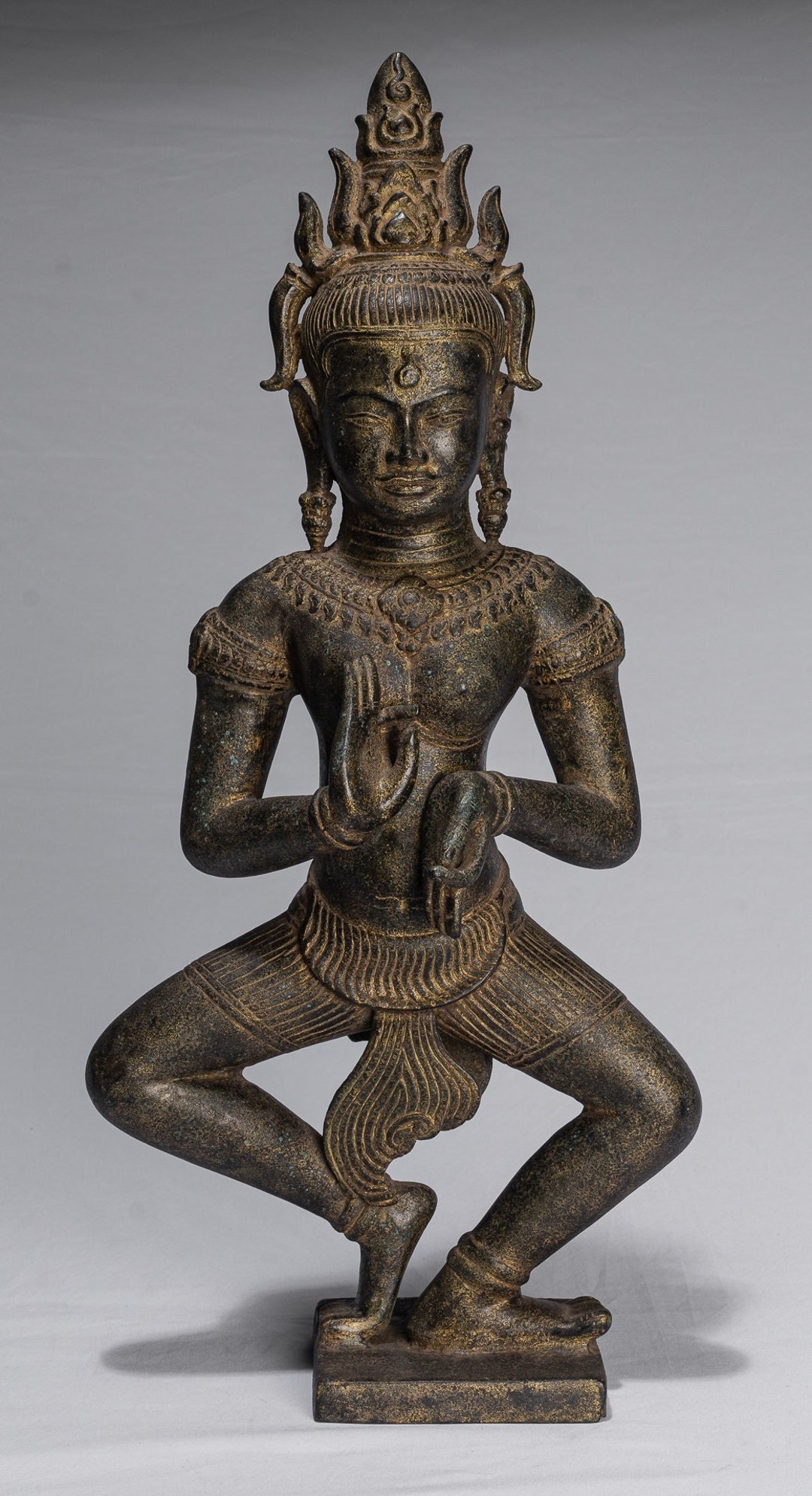 Khmer Apsara Statues