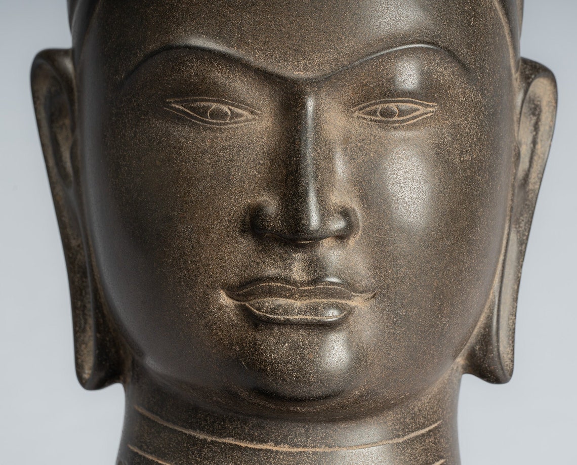Antique Phnom Da Style Khmer Vishnu Head - Protector & Preserver - 54cm ...